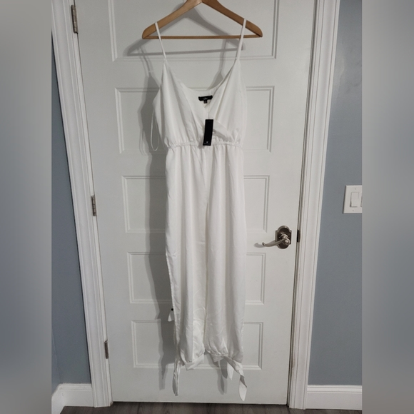Lulus | Pants & Jumpsuits | Lulus White Jumper | Poshmark